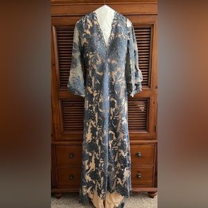 Jovani | Dresses | Sold Out Everywhere Jovani 0752 Mob Dress Blue Lace ...